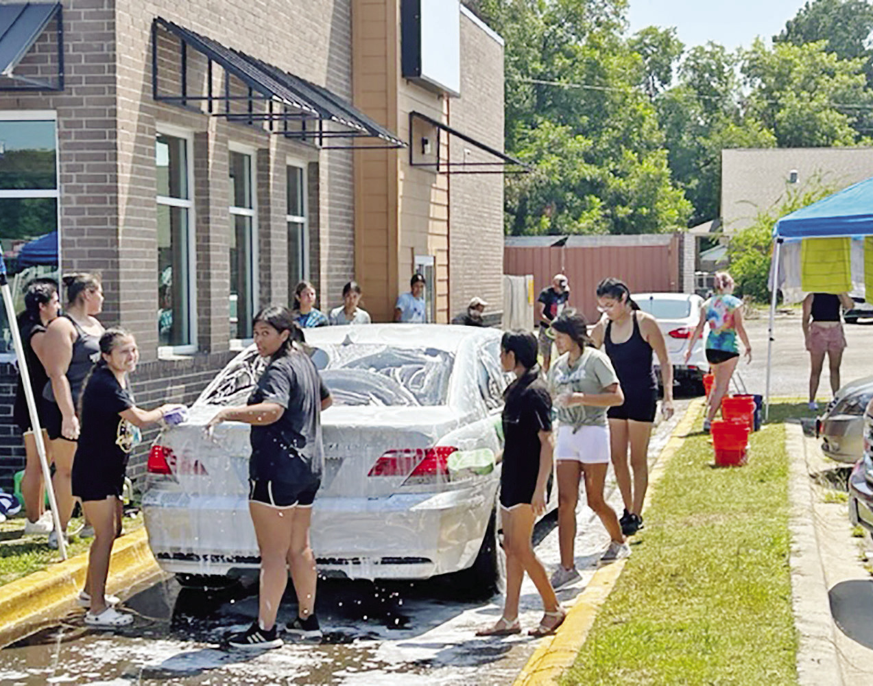Color guard holds fundraiser | Mount Pleasant