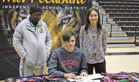 Davis to run with Hillcats | Mount Pleasant