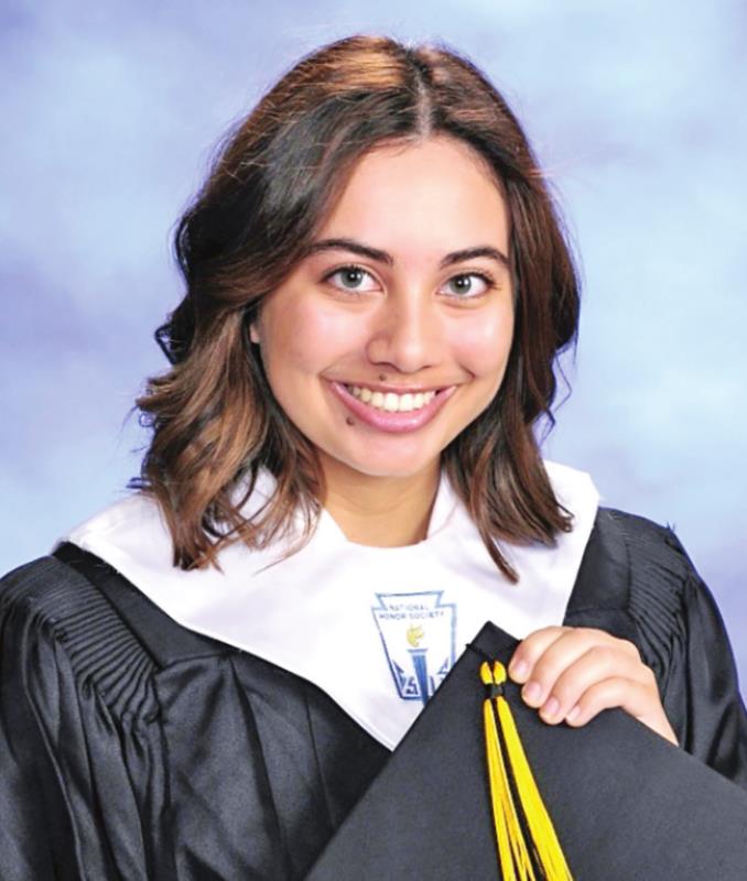 Valedictorians, Salutatorians at MPHS, CHHS announced | Mount Pleasant