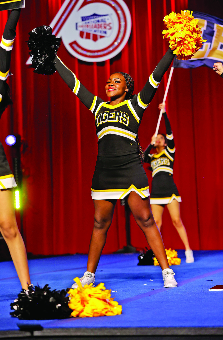 MPJH Cheerleaders compete in National competition | Mount Pleasant