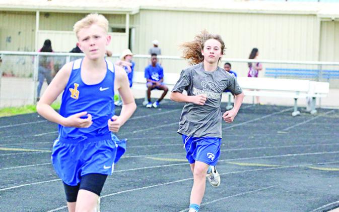 Rebels, Bulldogs shine at District 16-2A Junior High Track Meet | Mount ...