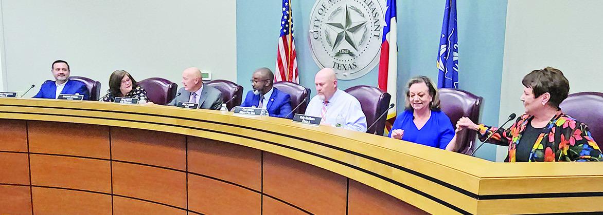 New council member sworn in, three women on Mount Pleasant city council ...